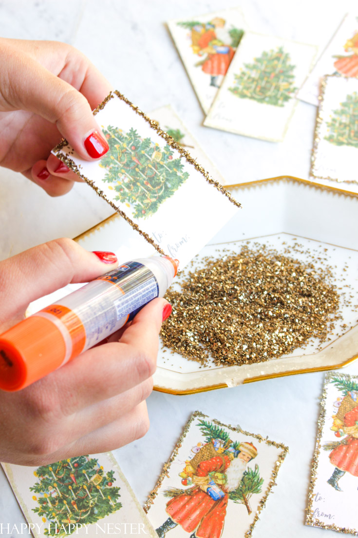 Free Printable Vintage Christmas Tags for Gifts - Happy Happy Nester